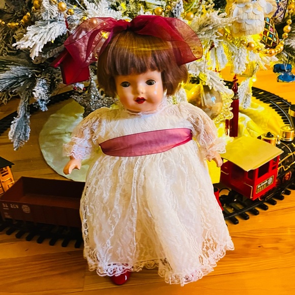 Toys | Antique Madame Hendren Composition Doll 192s Crying Toddler 18 ...